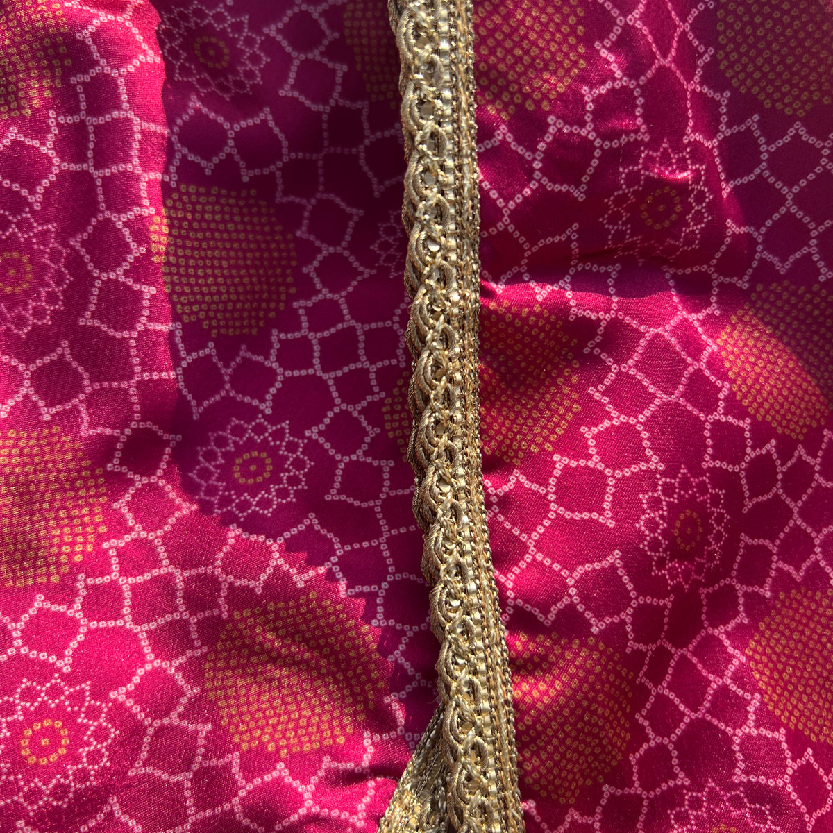 LUMBA KHES: Rosie Rani Surajmukhi Bandhej + Solid Pink – IBHI